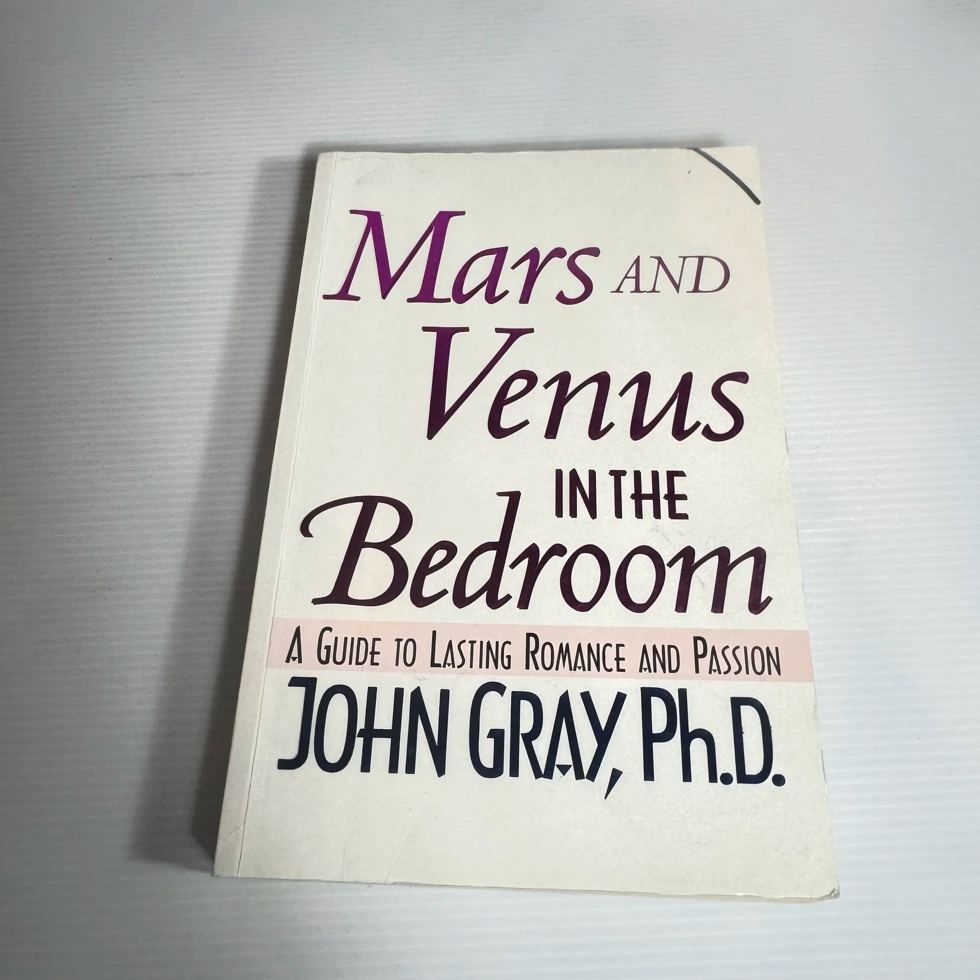Mars and Venus in Love - John Gray, Ph.D – Second Chance Books