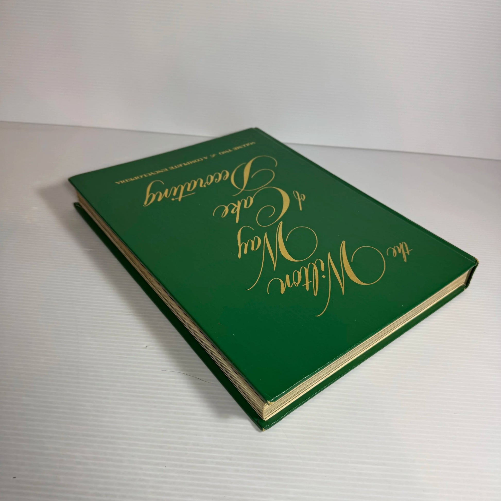 The Wilton Way of Cake Decorating : A Complete Encyclopaedia - Volume ...